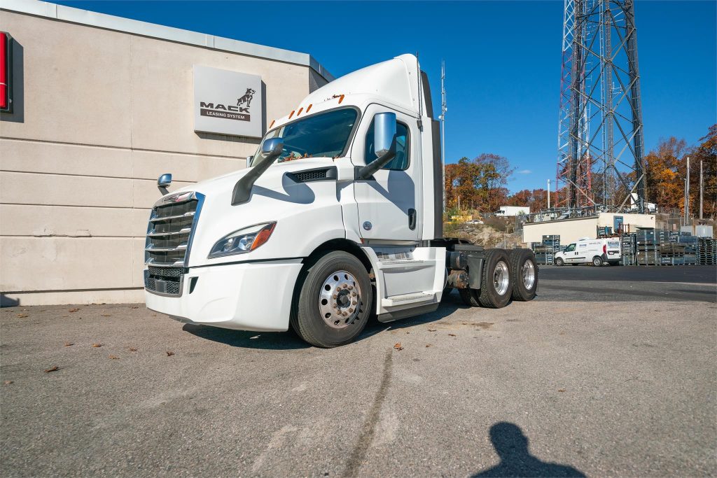 2018 FREIGHTLINER CASCADIA 116 - Ballard