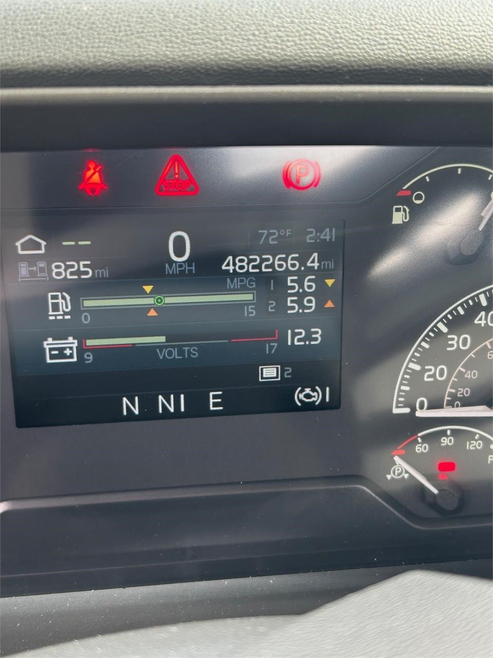 2019 VOLVO VNL64T300 - Ballard