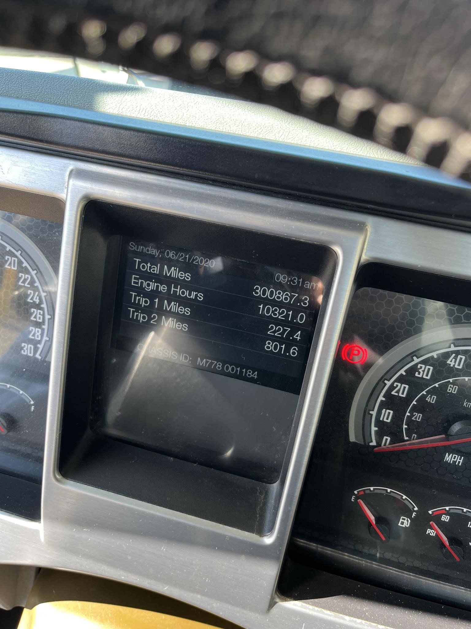 2019 MACK PINNACLE 64T - Ballard