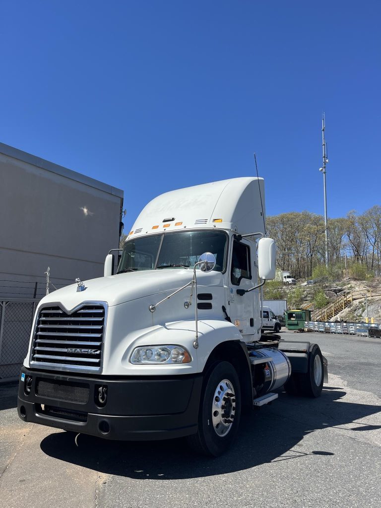2017 MACK PINNACLE CXU612 - Ballard
