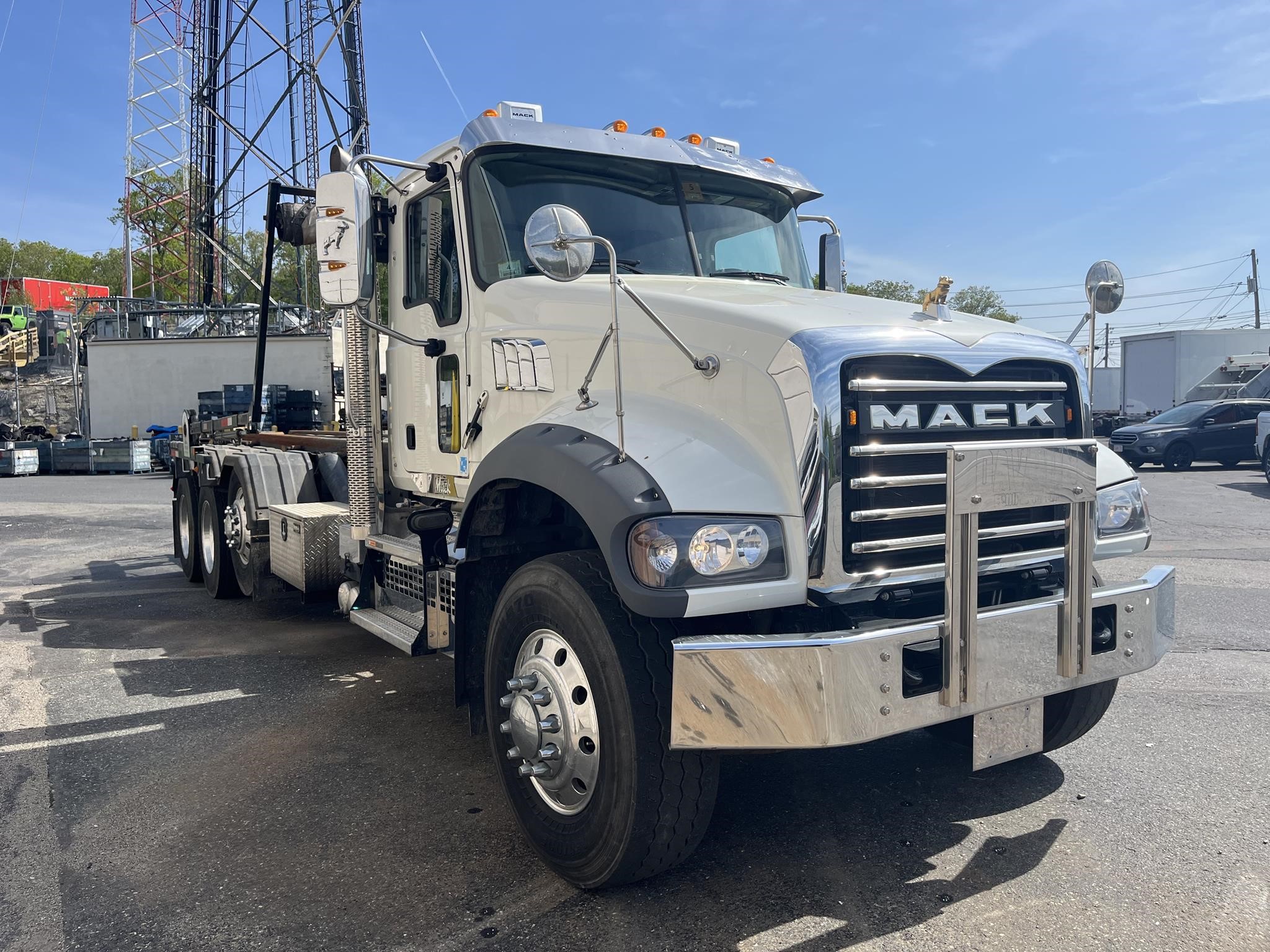 2023 MACK GRANITE 84FR - Ballard